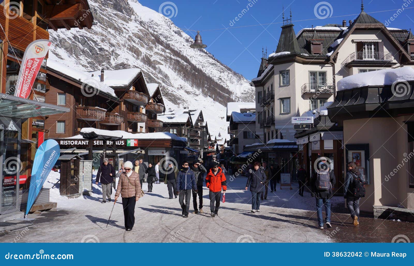 Zermatt, Switzerland-October 21, 2019:The Wood Old Building On Zermatt ...