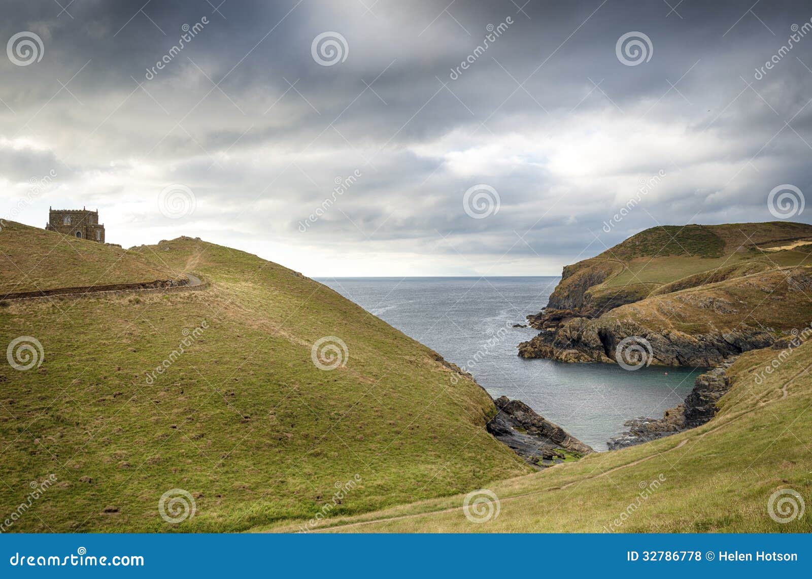 Doyden Castle at Port Quin stock photo. Image of cornwall - 32786778
