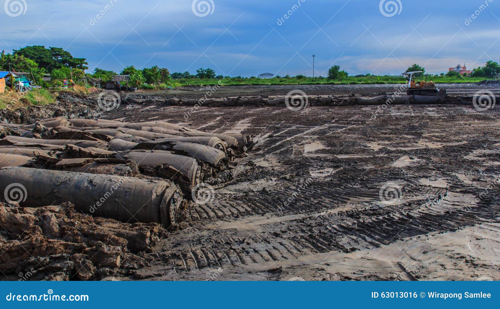 Dozer in action stock photo. Image of road, bulldozer - 63013016