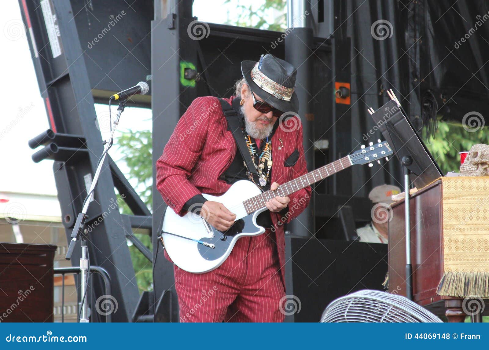 Dr John aka Mac Rebennack editorial stock photo. Image of legend - 44069148