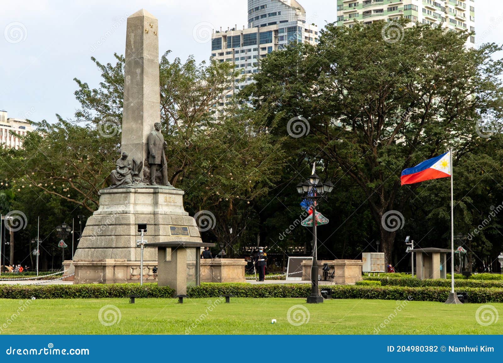 Dr. Jose Rizal National Monument and National Flags in the Wind, Manila ...