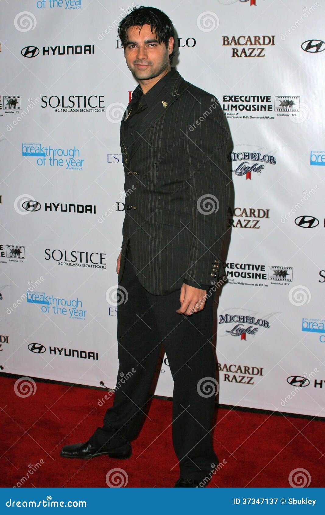 Dr. Reef Karim, Karim redaktionelles stockfotografie. Bild von musik ...