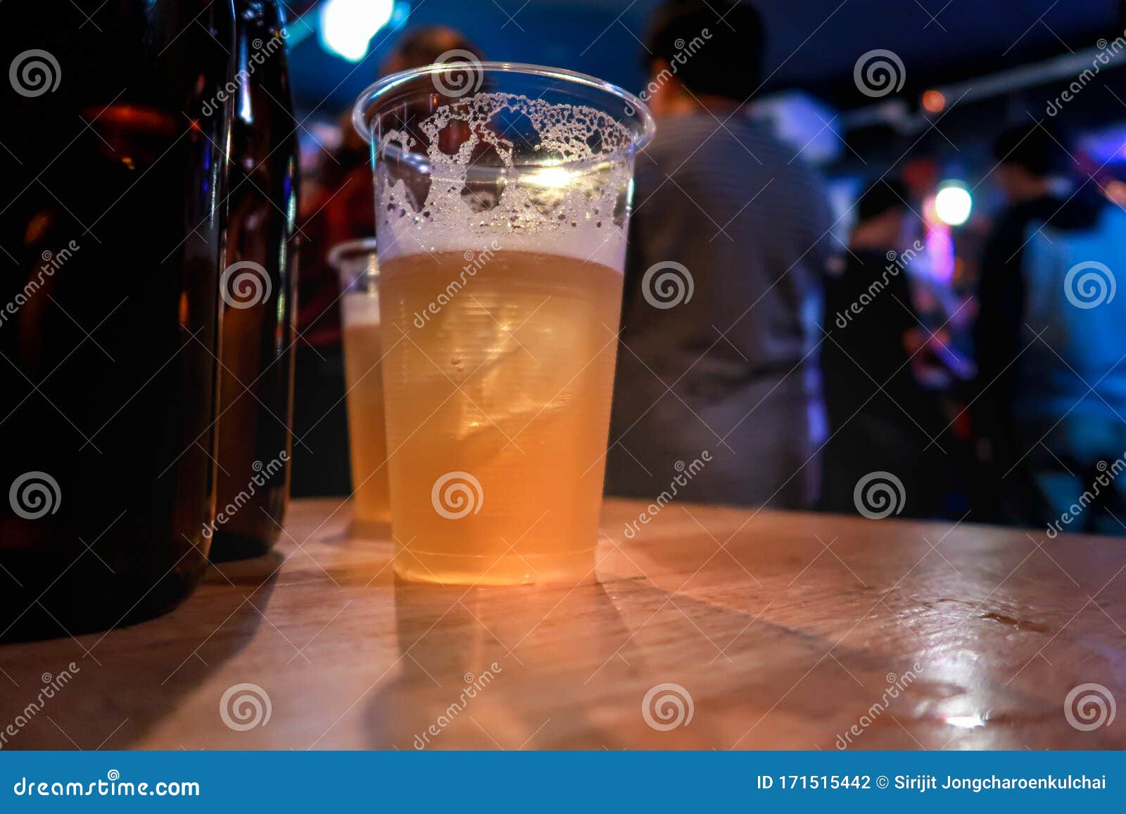 Draft Beer. Enjoying Evening Drinks at the Pub Party in a Nightclub ...