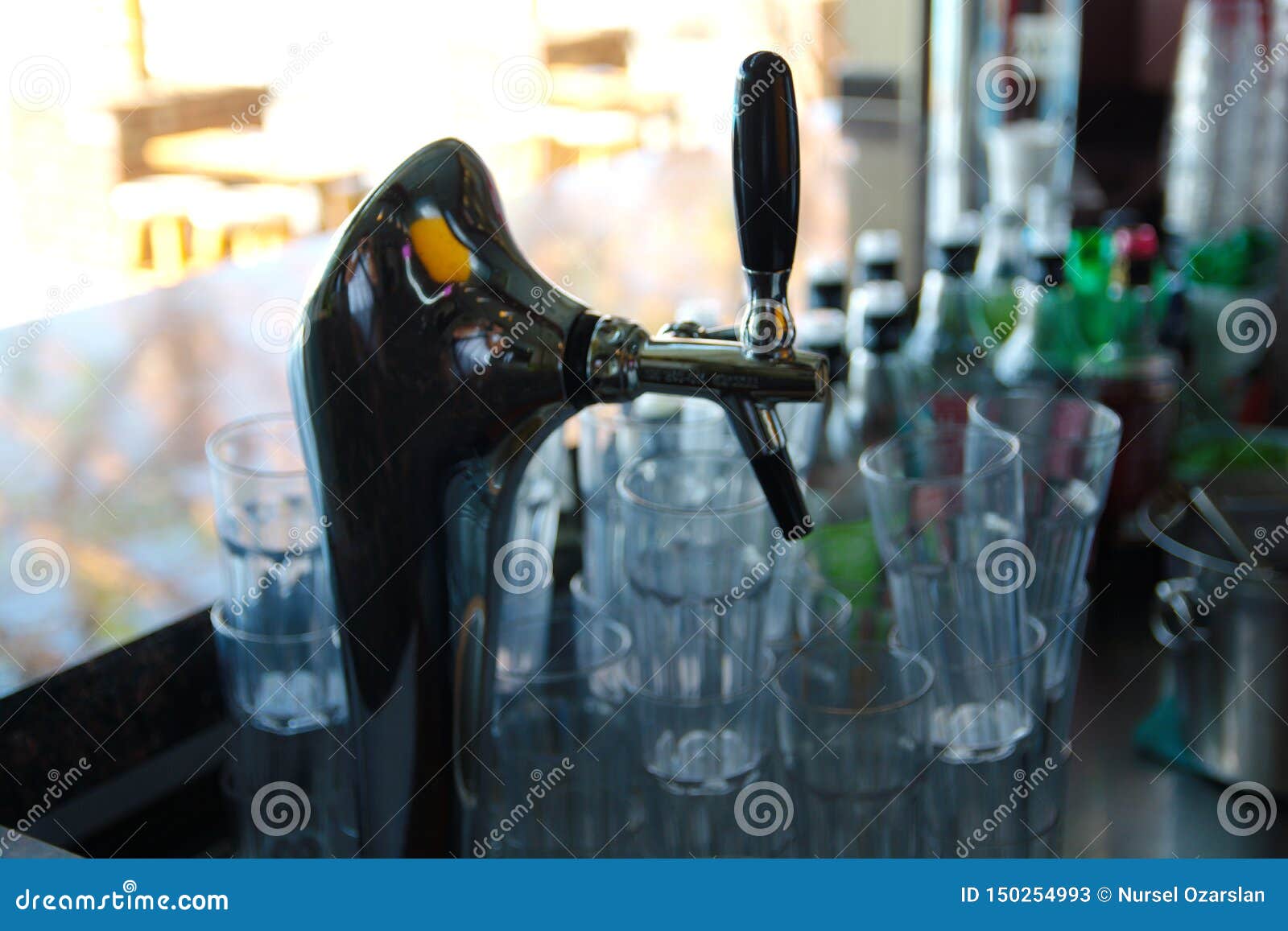 Draft beer machine stock image. Image of glass, machine - 150254993