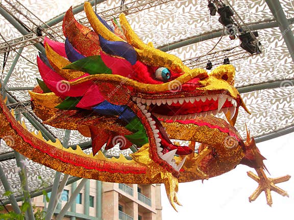 Dragão imagem de stock. Imagem de incêndio, animal, fantasia - 39668639