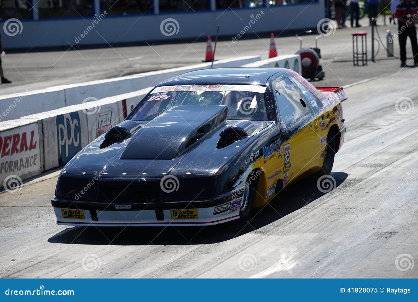 Drag racing editorial image. Image of racer, class, fast - 41820075