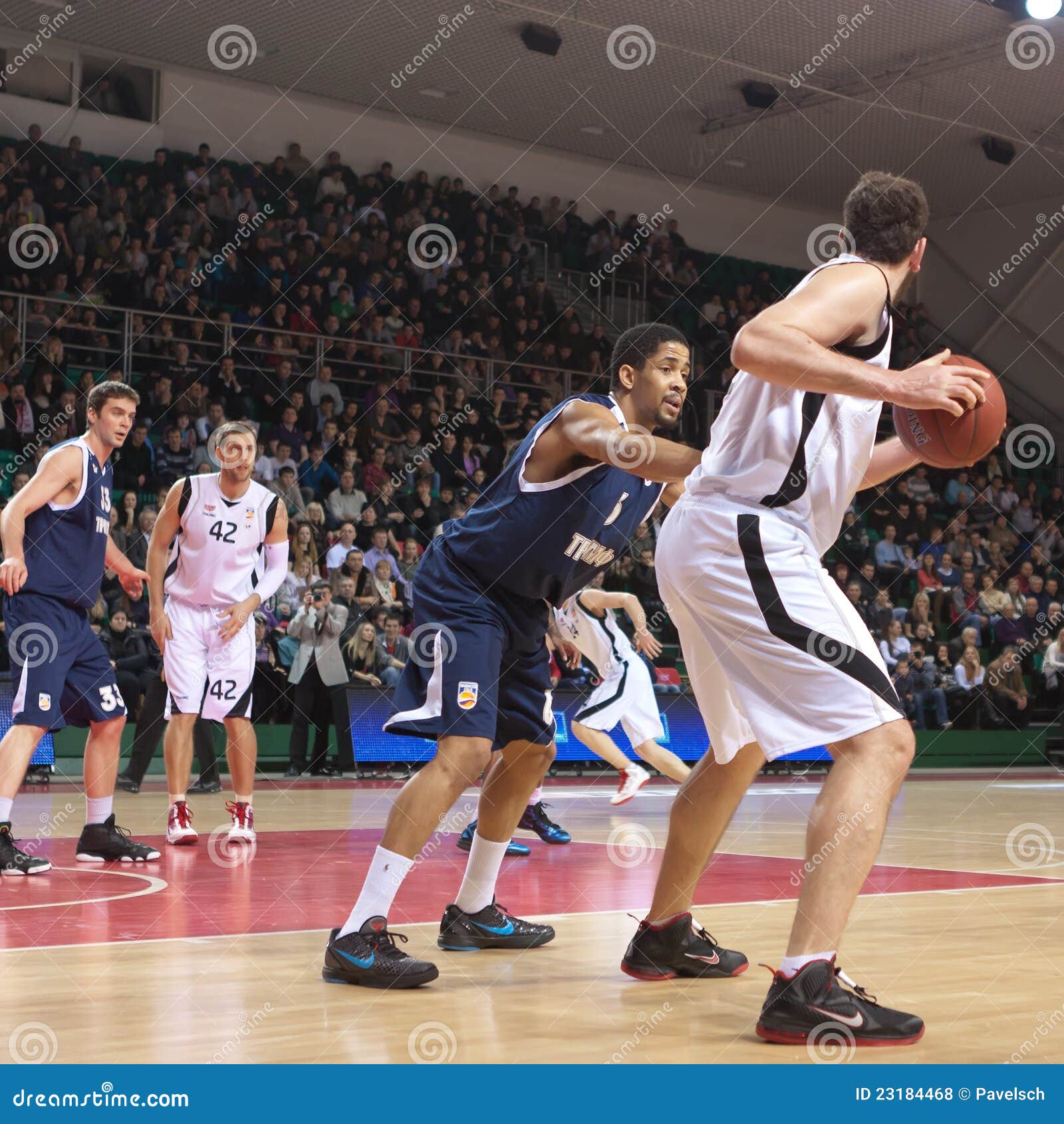 Dragan Labovic editorial stock photo. Image of lubertsy - 23184468