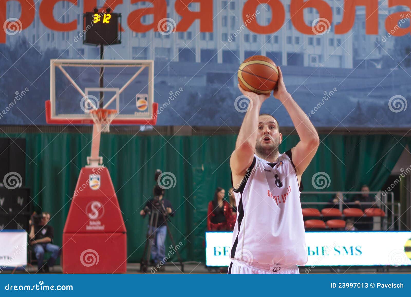 Dragan Labovic editorial stock photo. Image of athlete - 23997013