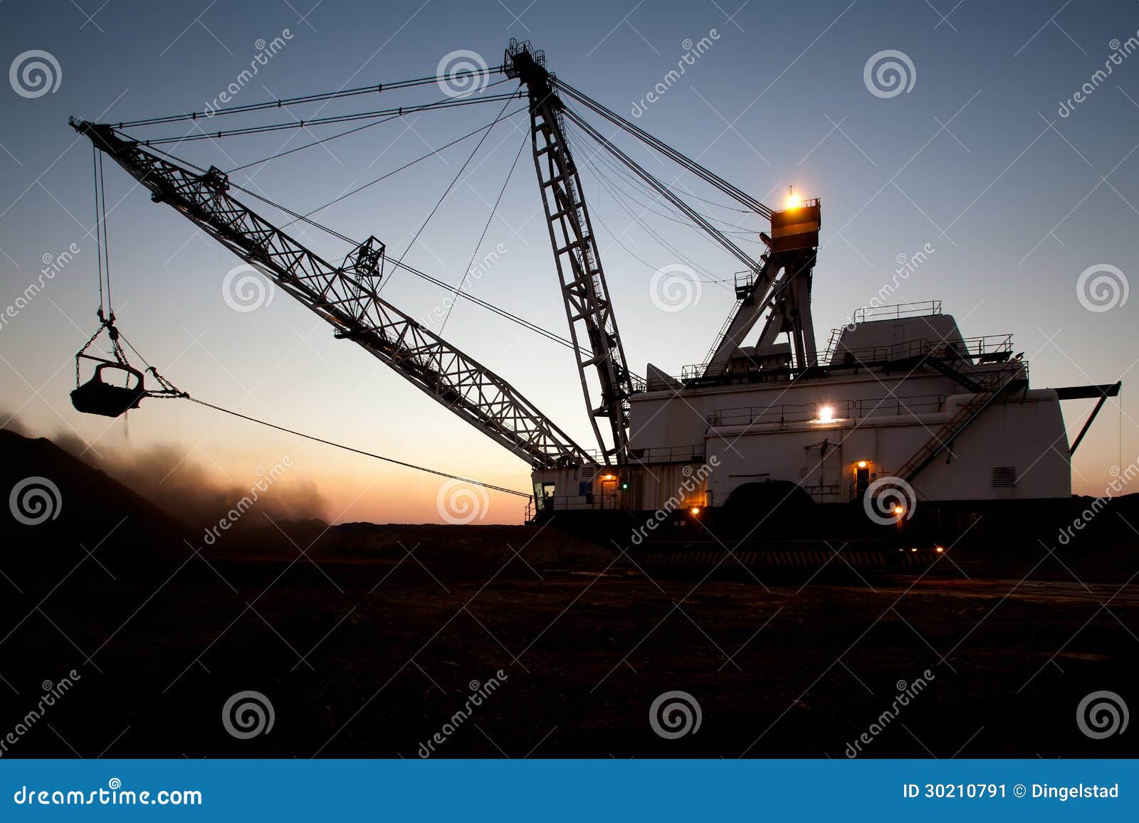 Mining Dragline And Bucket Royalty-Free Stock Image | CartoonDealer.com ...