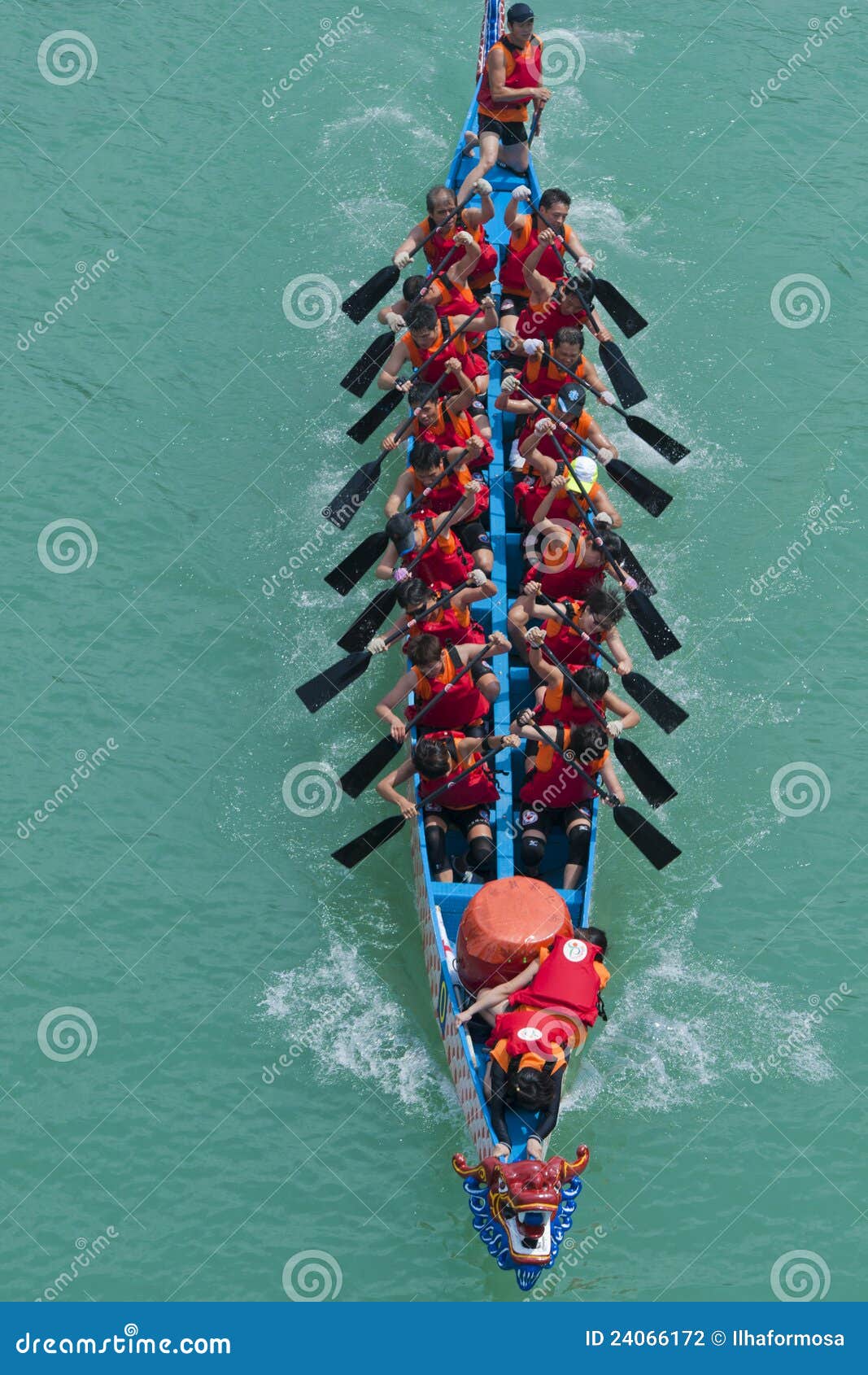 Dragon Boat racing editorial photography. Image of taipei - 24066172