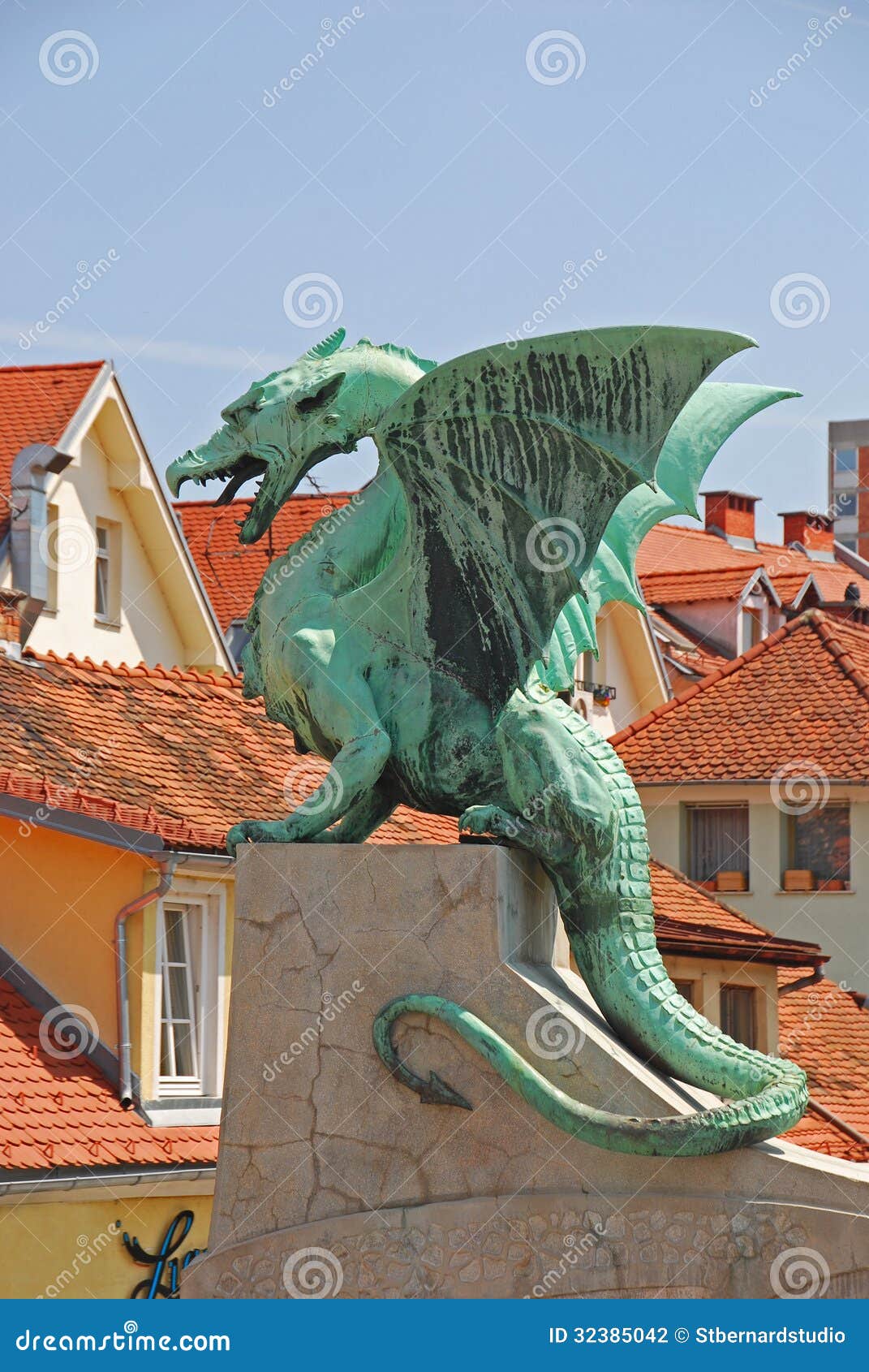 Dragon on a Bridge stock photo. Image of jubilee, four - 32385042