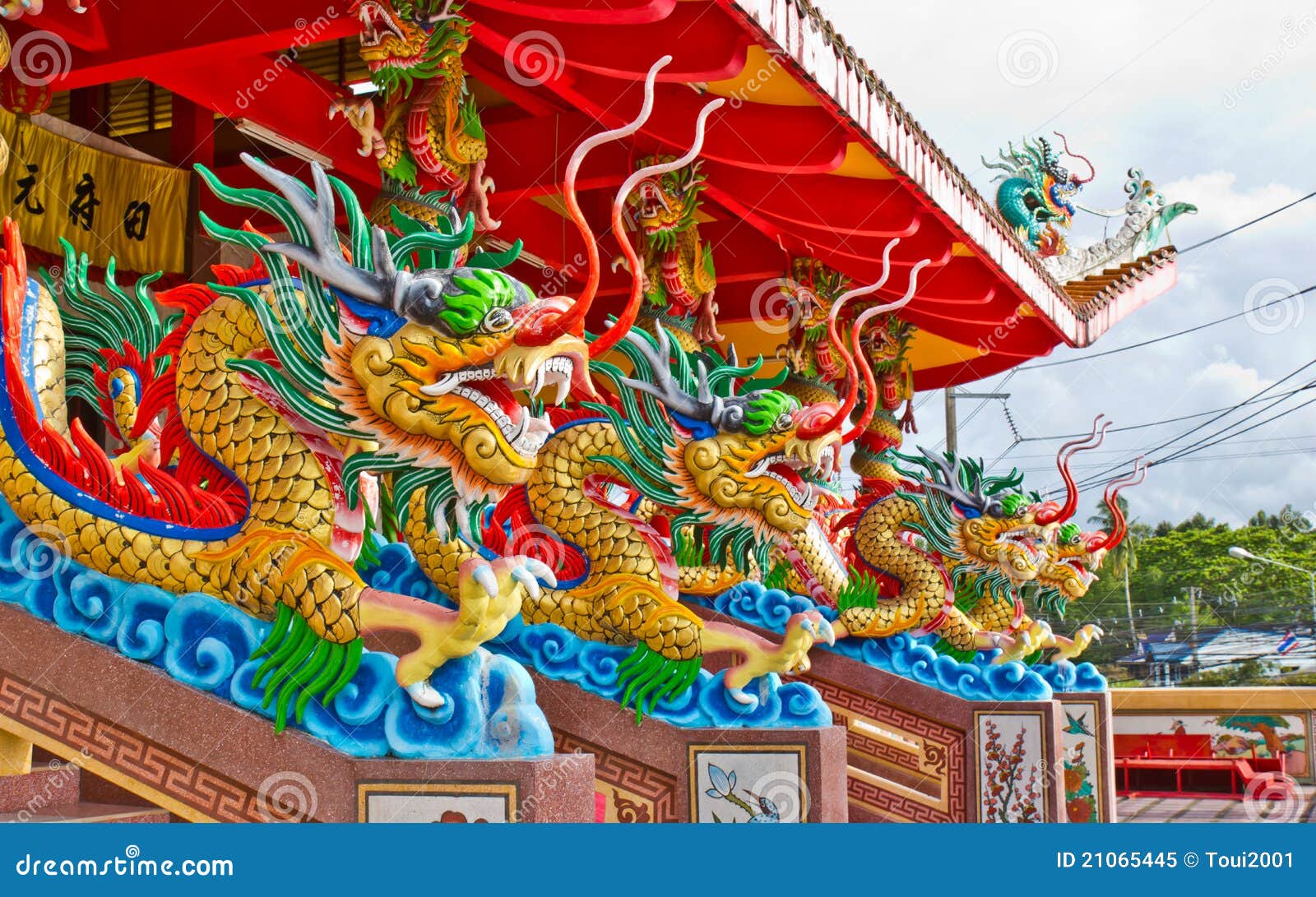 Dragon in chinese temple stock image. Image of decorative - 21065445