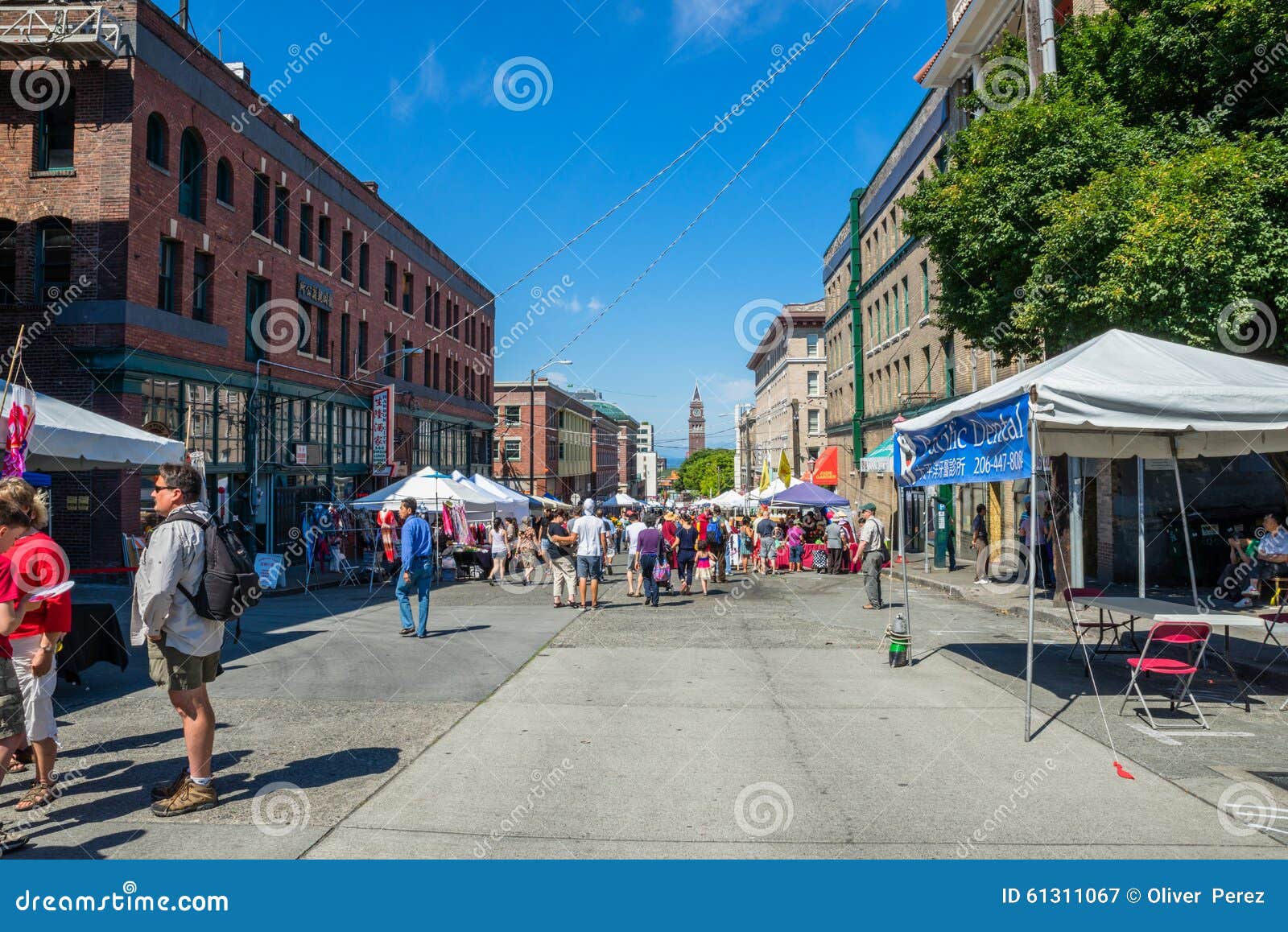 Dragon Fest Chinatown Seattle Editorial Photography - Image of crowd ...