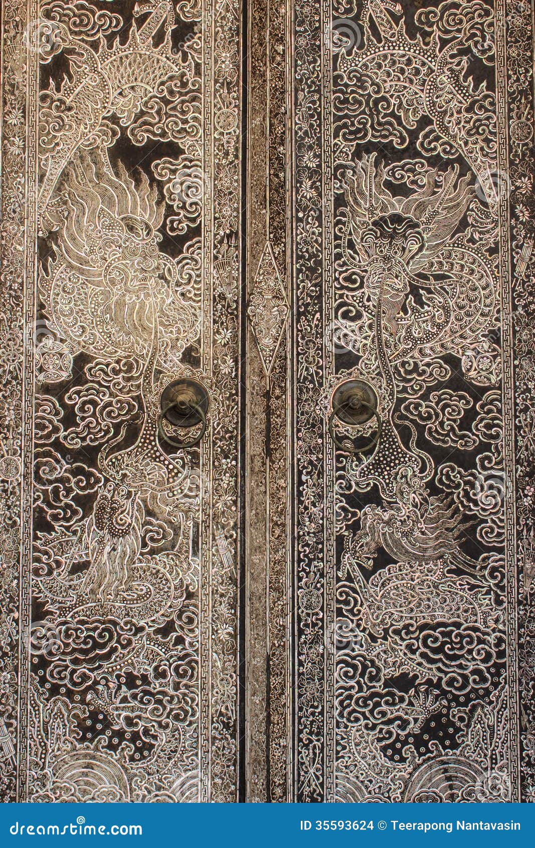 Dragon mural Door stock photo. Image of detail, chinese - 35593624