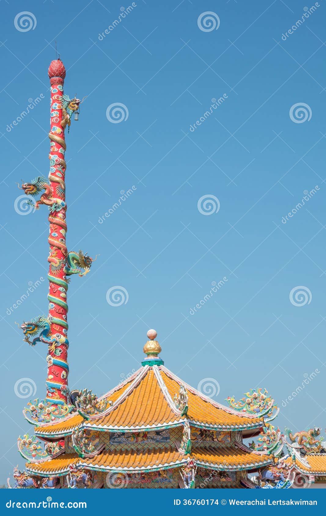 Dragon pillars stock photo. Image of decorative, roof - 36760174