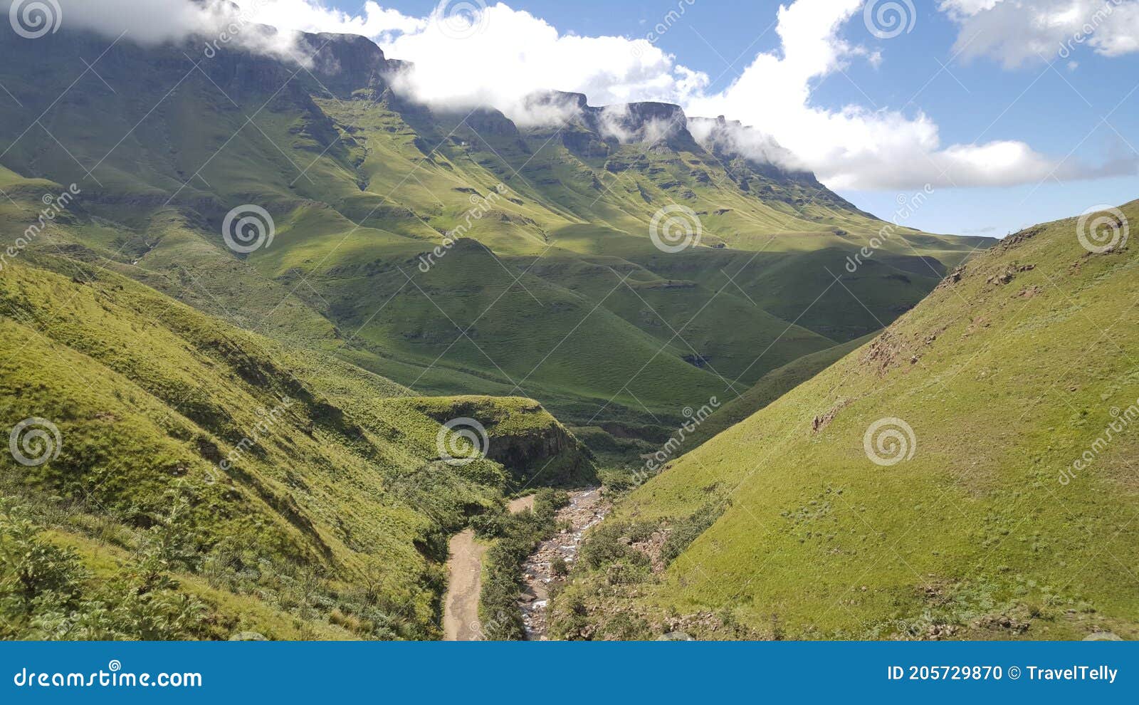The Drakensberg Mountain Range Stock Photo - Image of range, africa ...