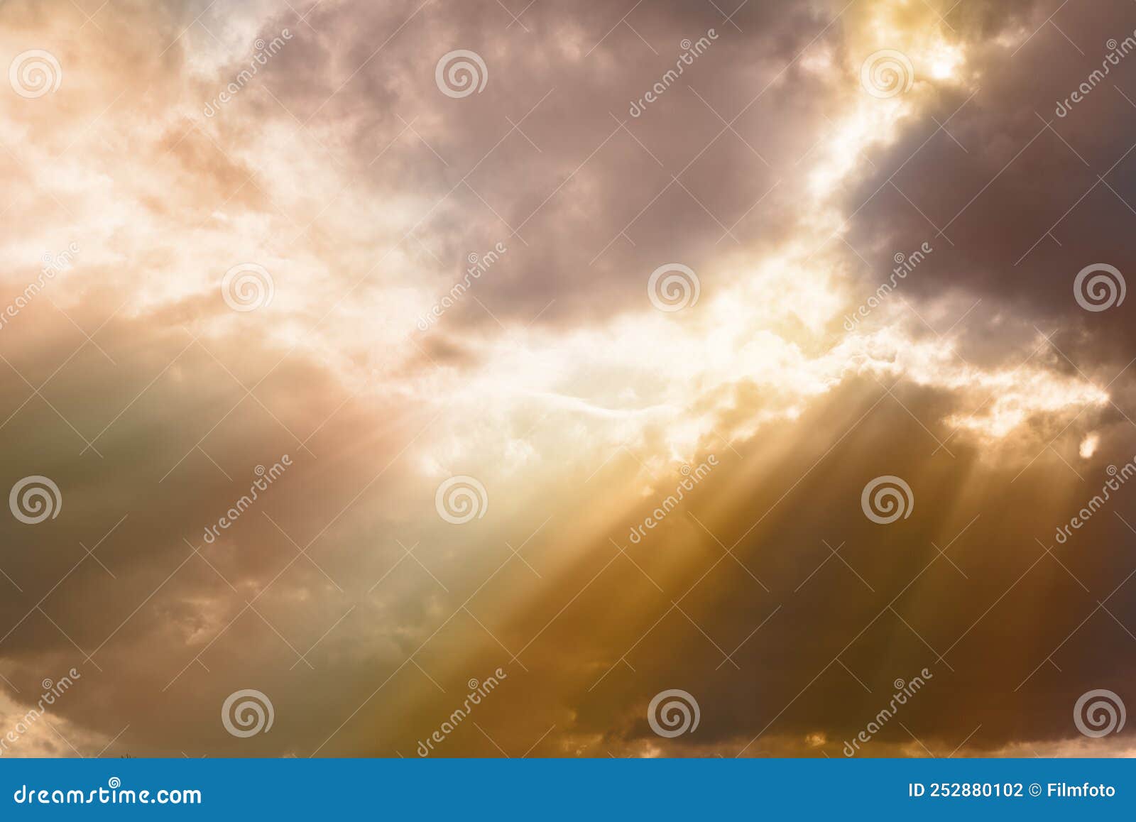 Dramatic and Beautiful Clouds on Sky Stock Photo - Image of cloudy ...