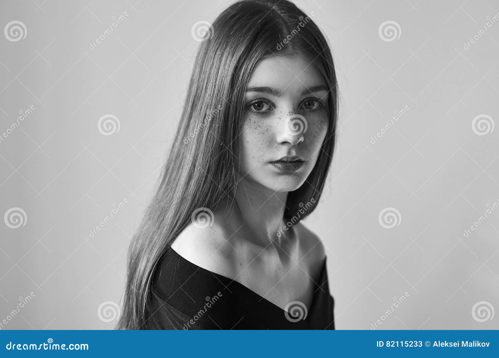 Dramatic Black And White Portrait Of A Beautiful Lonely Girl With