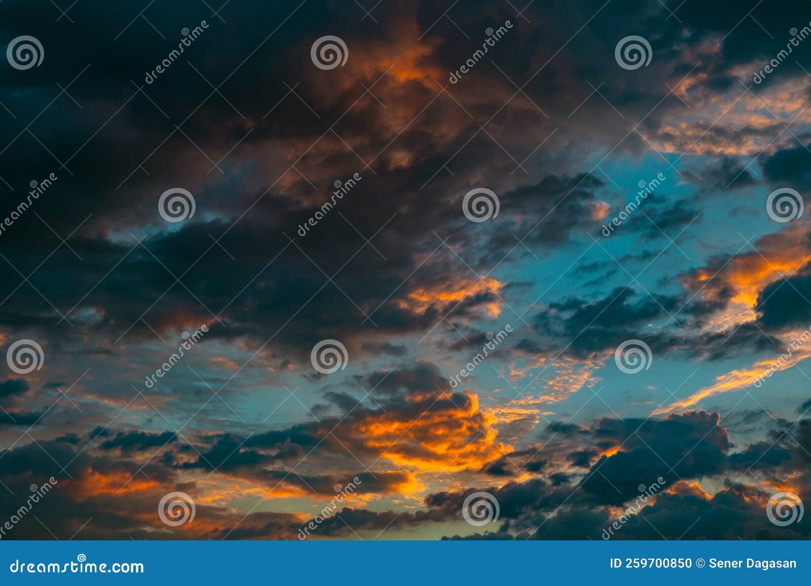 Dramatic Clouds at Sunrise. Cinematic Cloudy Sky Backdrop or Background ...