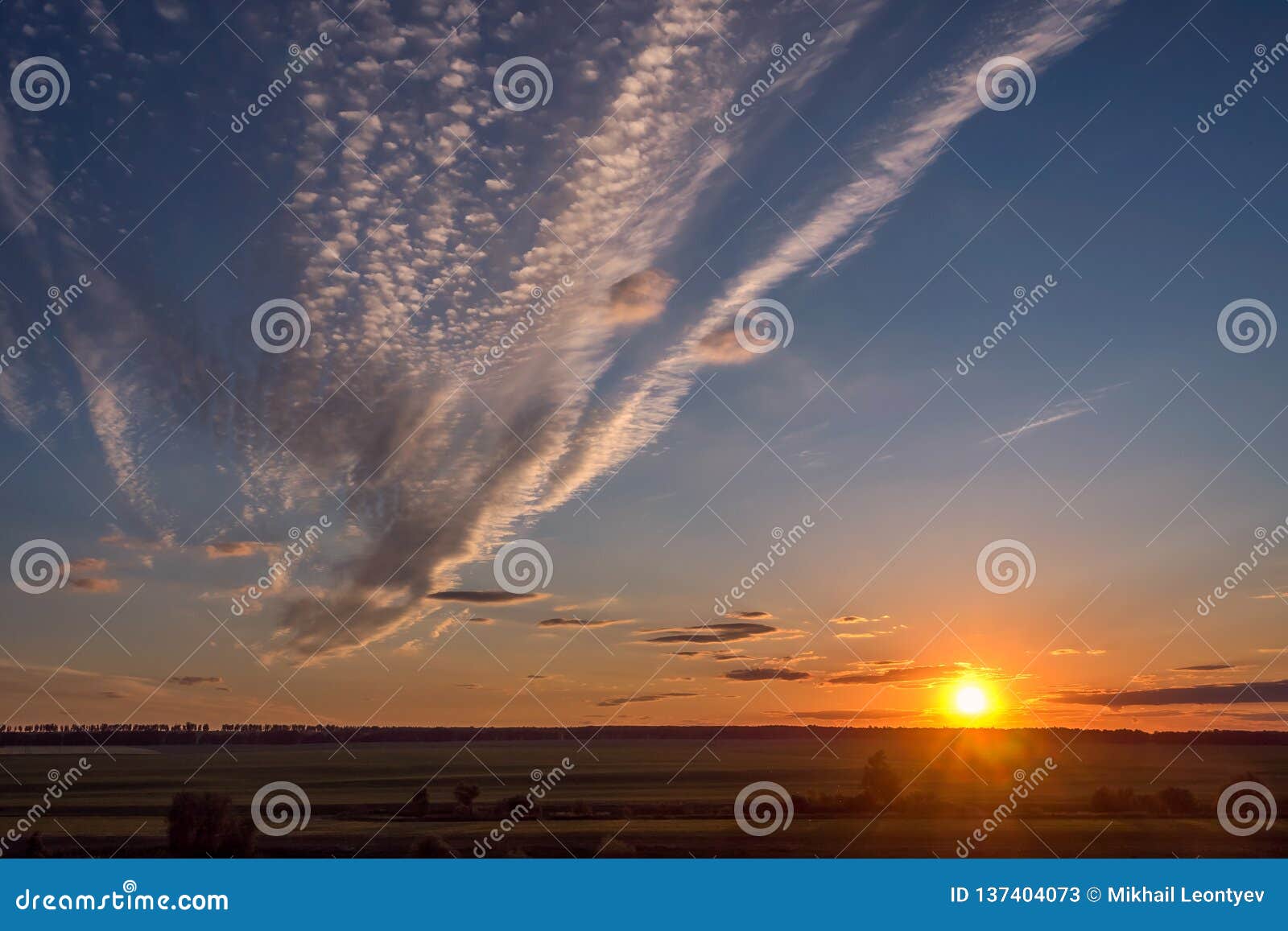 Dramatic Colorful Sunset Sky Stock Image - Image of dramatic, land ...