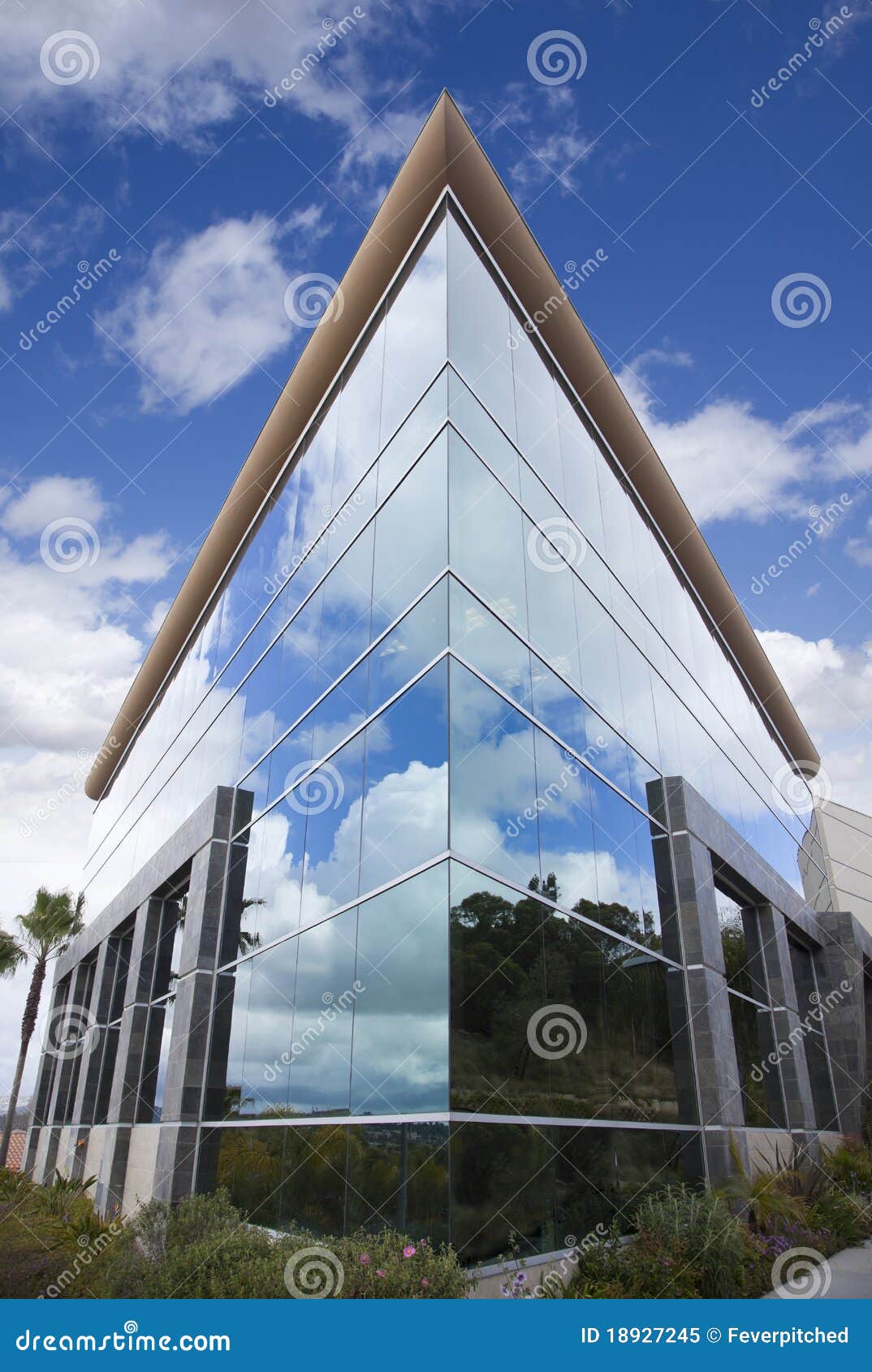 Dramatic Corporate Building Stock Image - Image of steel, highrise ...