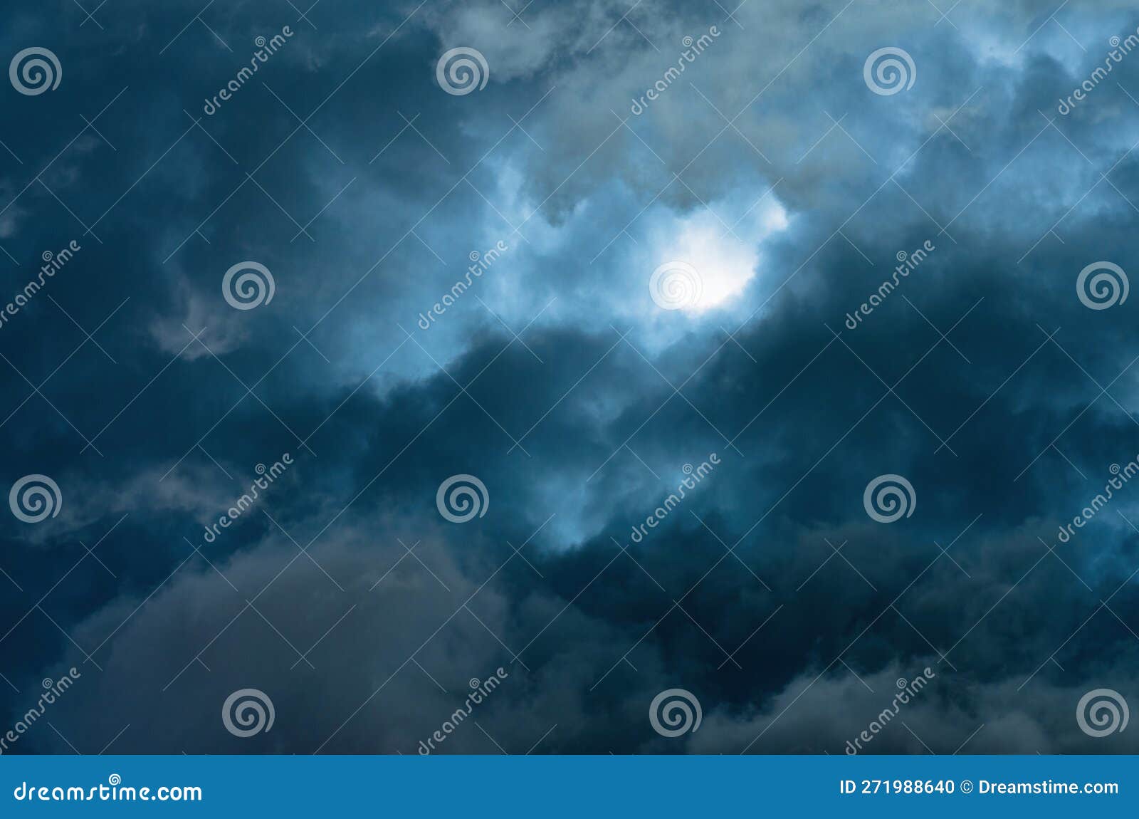 Dramatic dark storm cloud stock photo. Image of cumulus - 271988640