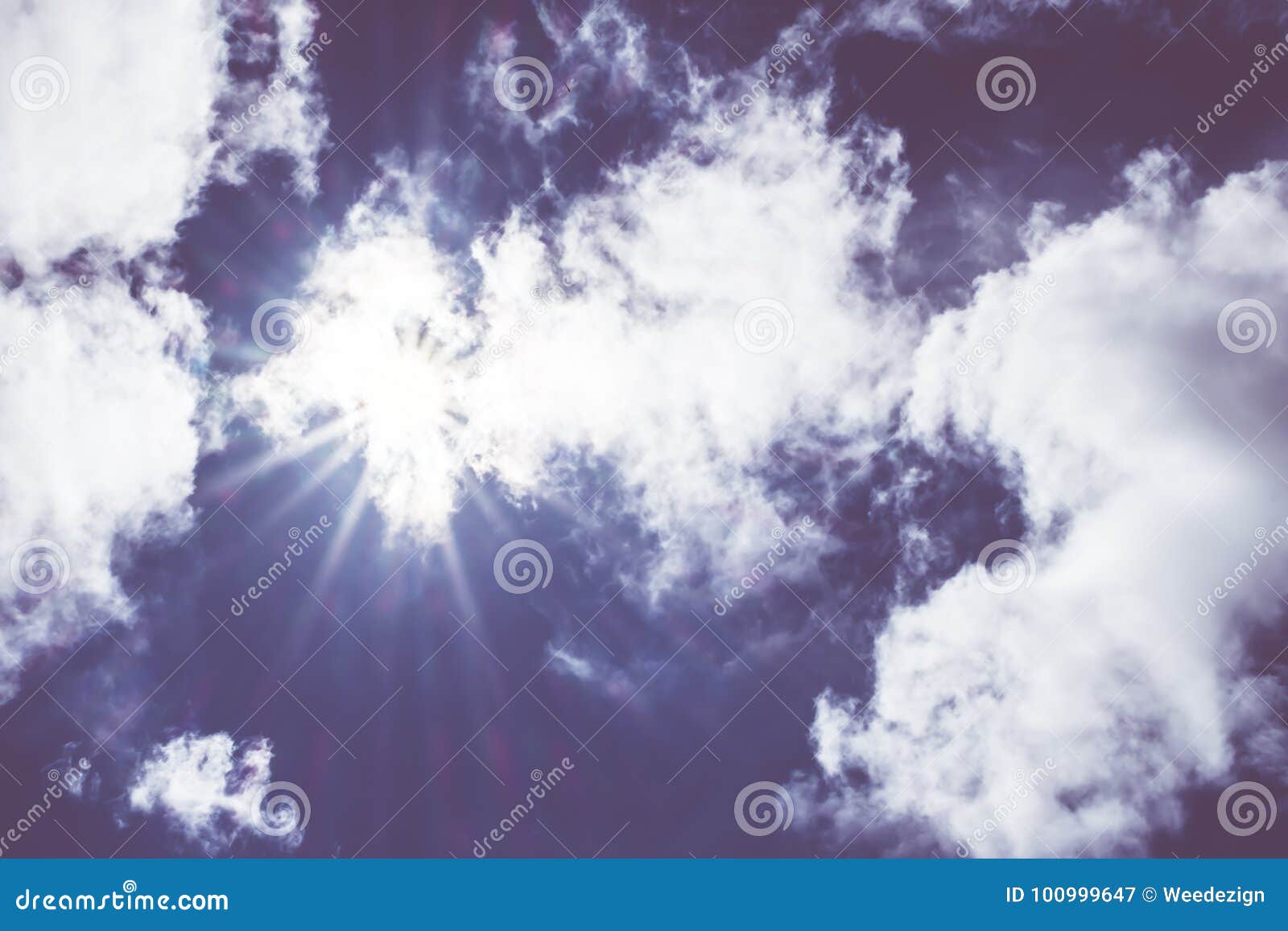 Dramatic Filter,Looking Up at Sun with Nice Blue Sky and Cloudy Stock ...