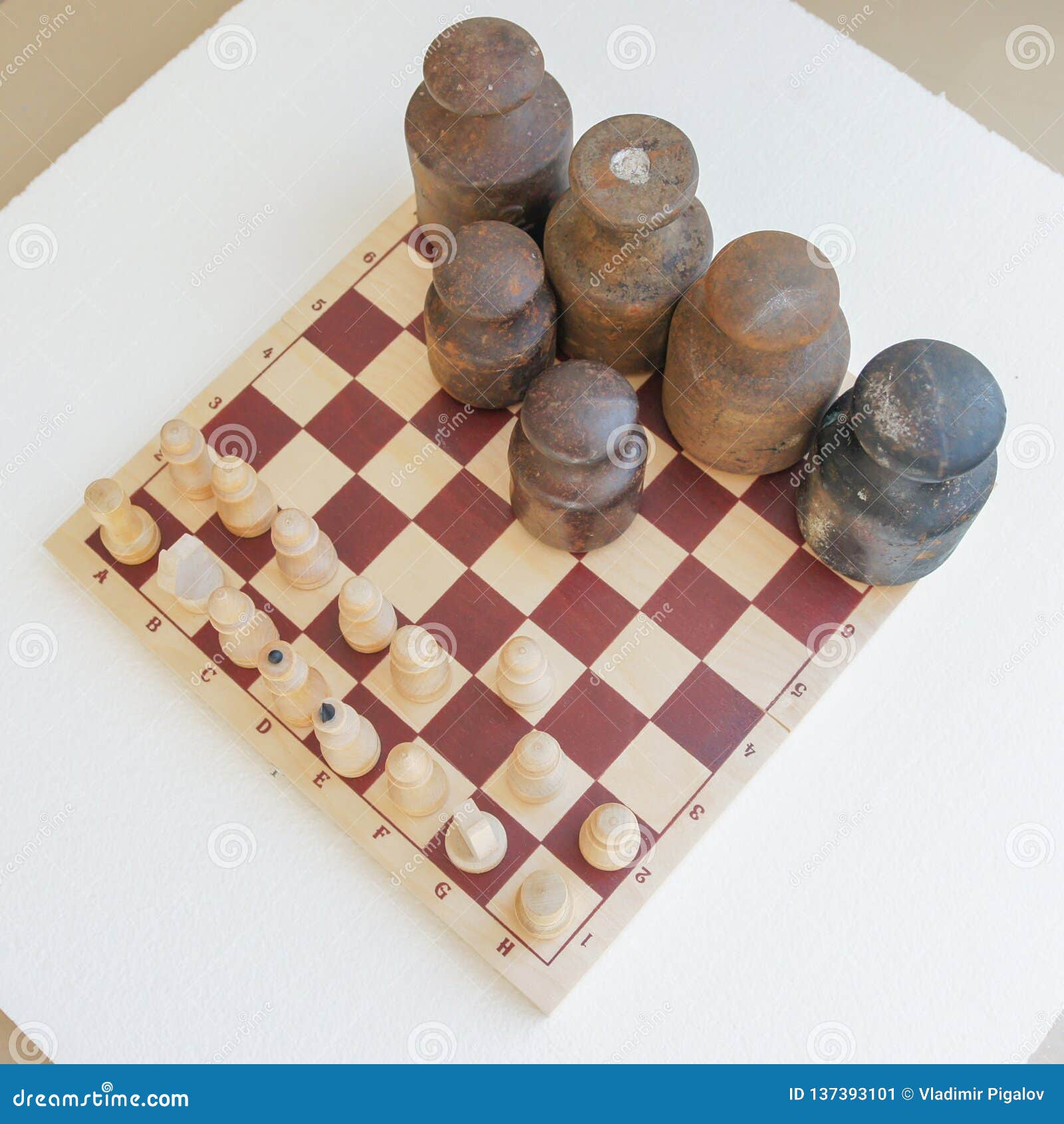 Dramatic game of chess stock image. Image of negotiations - 137393101