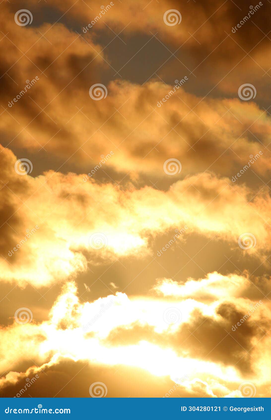 Dramatic Golden Colors and Clouds in Sunset Sky Stock Image - Image of ...