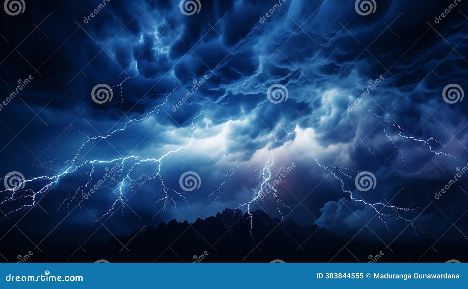 Dramatic Lightning Sky: Captivating Stormy Atmosphere for Stunning ...