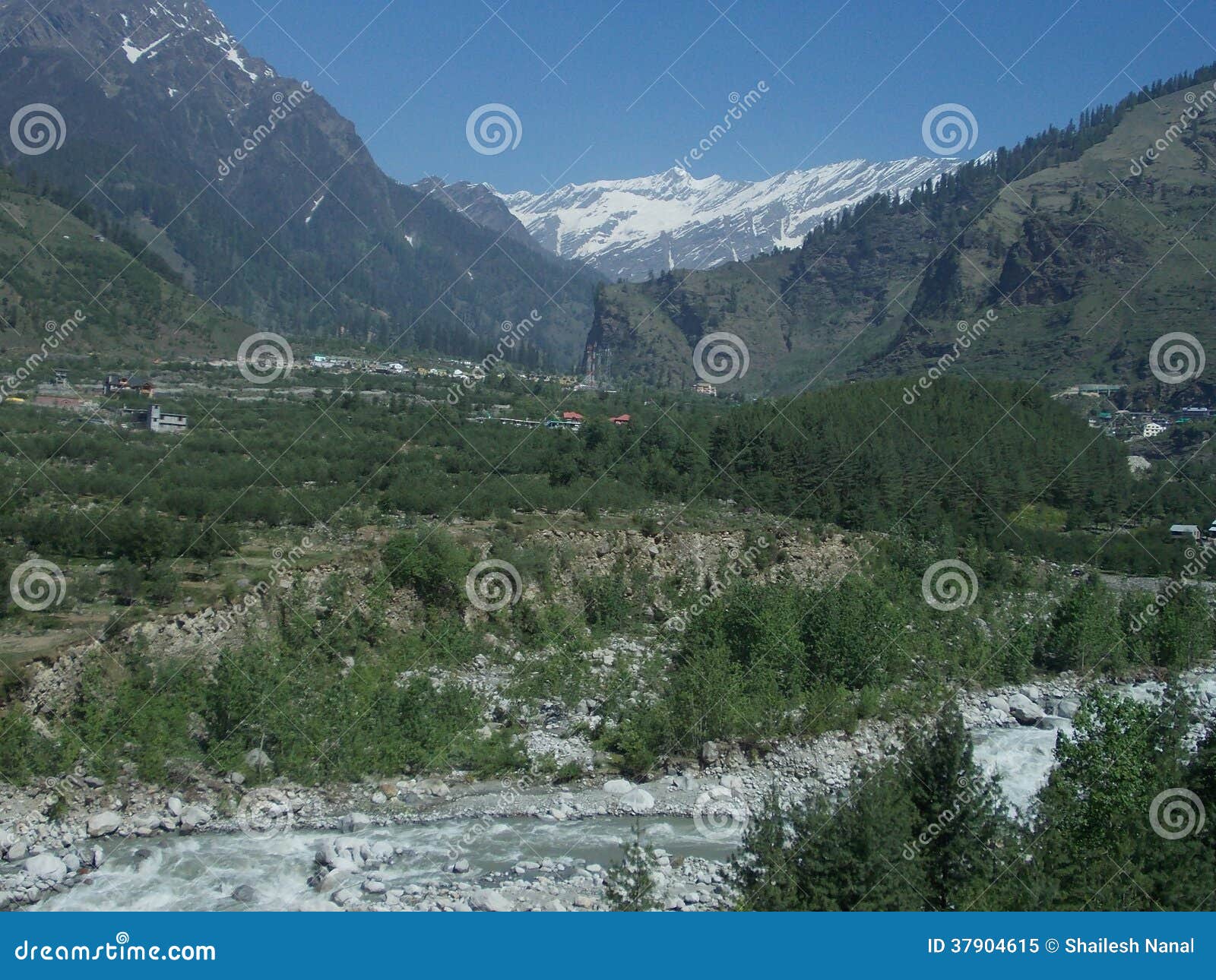 Dramatic Manali landscape stock image. Image of cool - 37904615