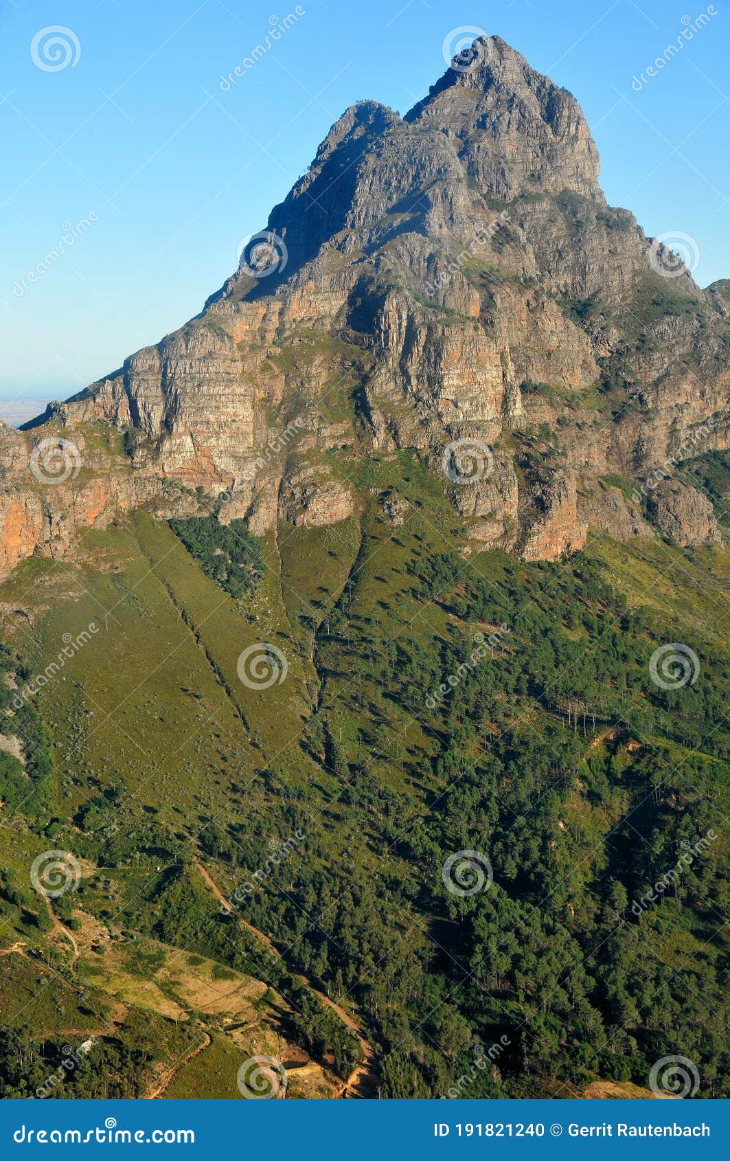 The Dramatic Peak of Simonsberg Mountain Stock Photo - Image of level ...