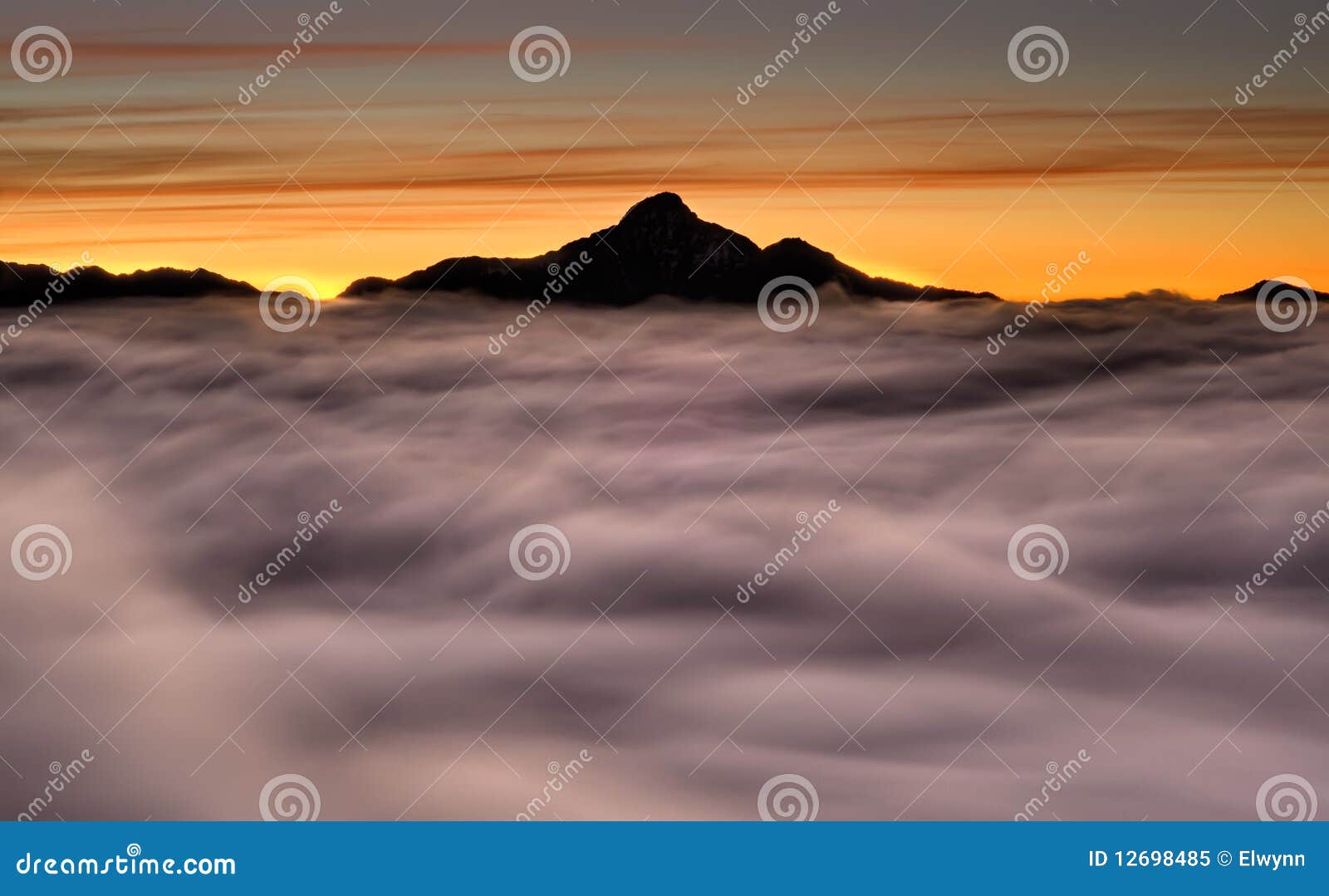 Dramatic scenery stock image. Image of horizon, beauty - 12698485