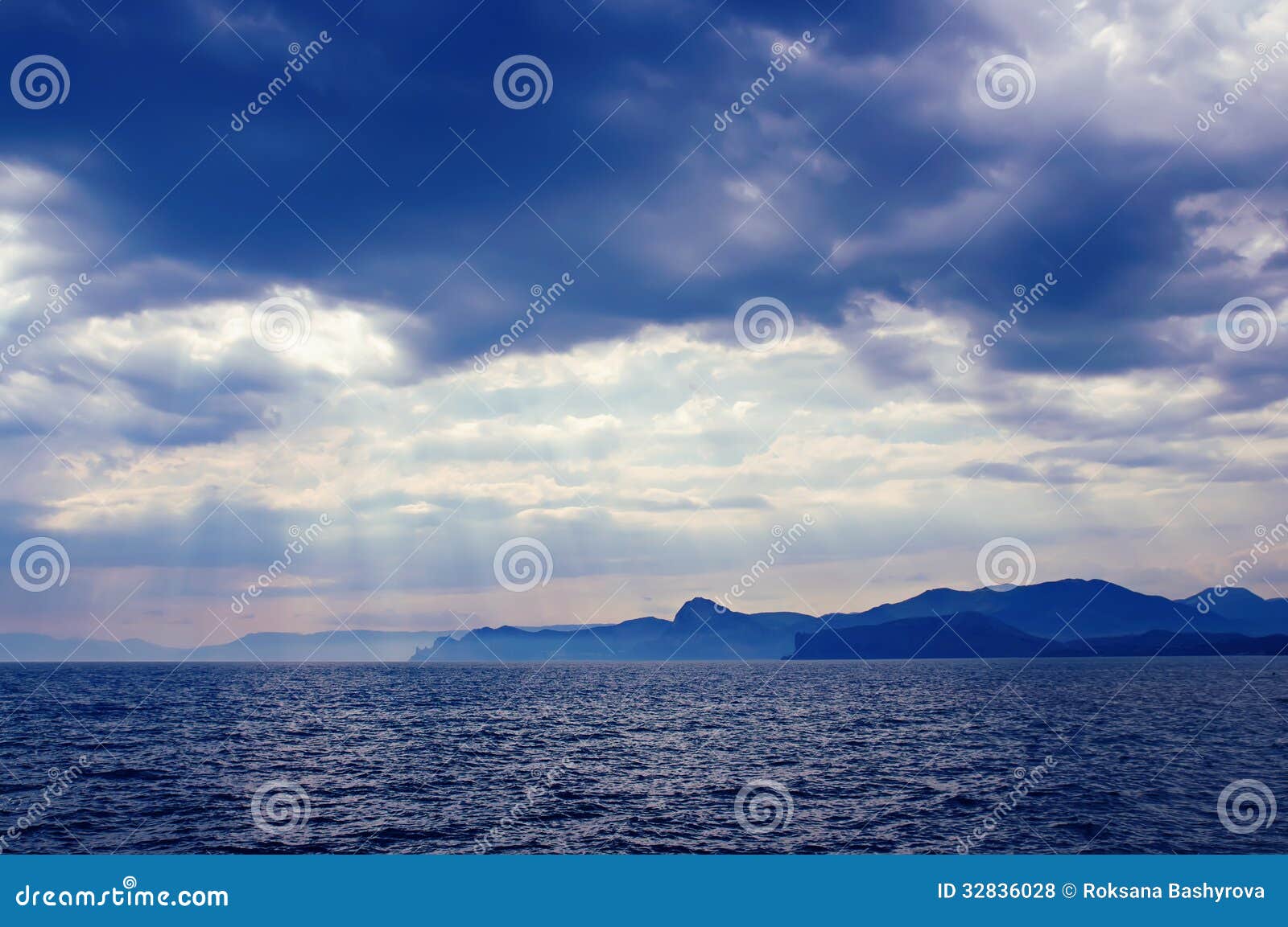 Dramatic sea stock photo. Image of cloud, natural, dusk - 32836028