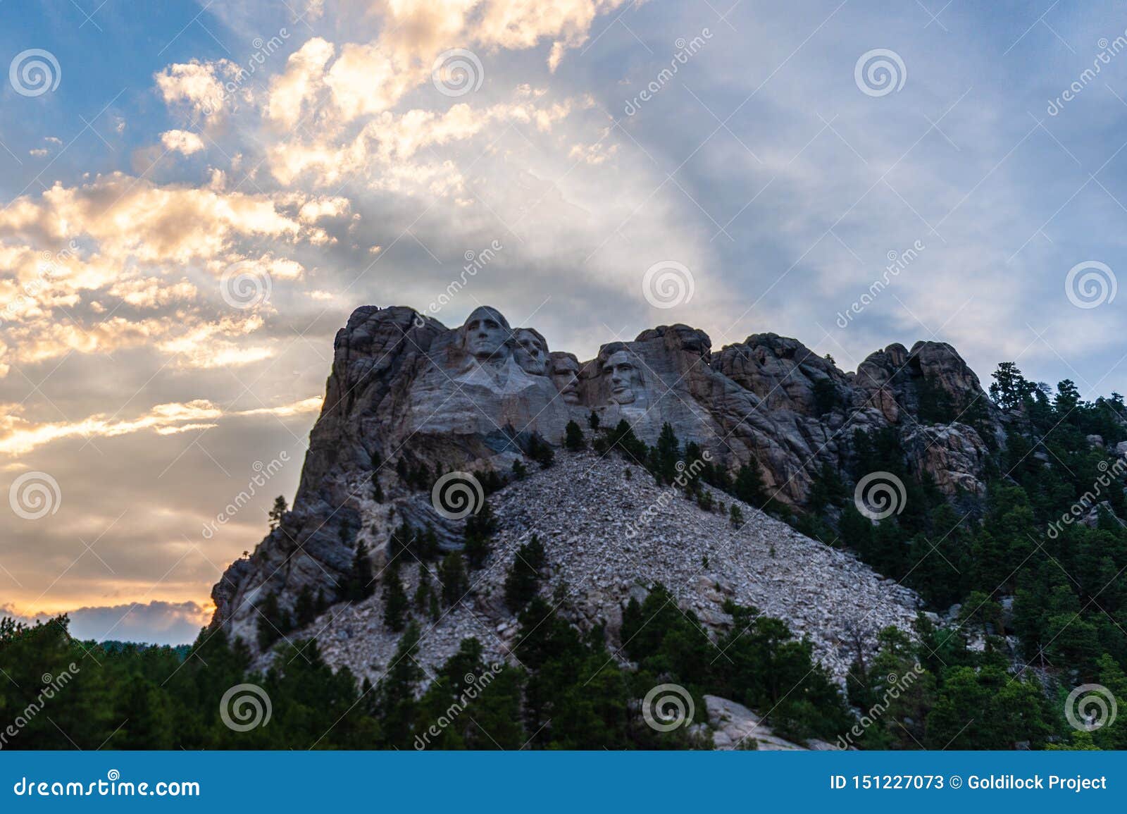 A Dramatic Sky Behind Mount Rushmore Stock Image - Image of george ...
