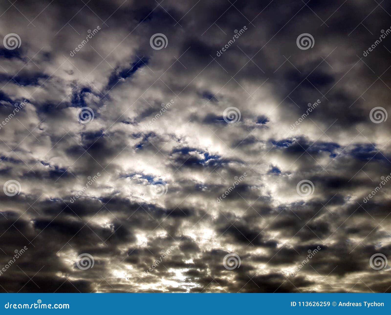 Dramatic Sky and Cloud Scene Stock Image - Image of weather, scene ...