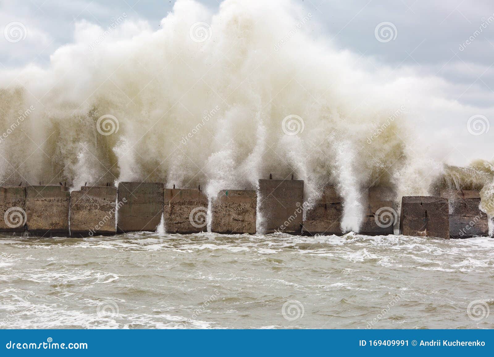 Dramatic Storm with Huge Wave Hitting Rocks Stock Image - Image of ...