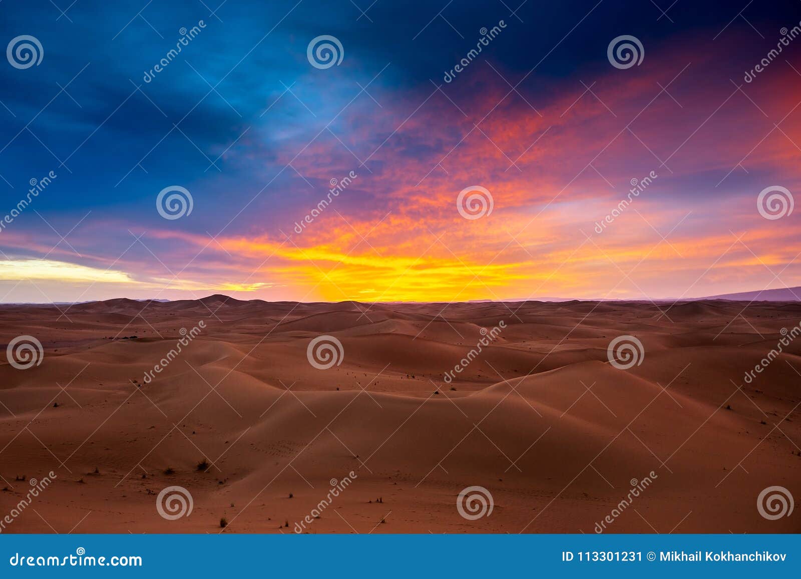 Dramatic sunset in desert stock image. Image of nature - 113301231