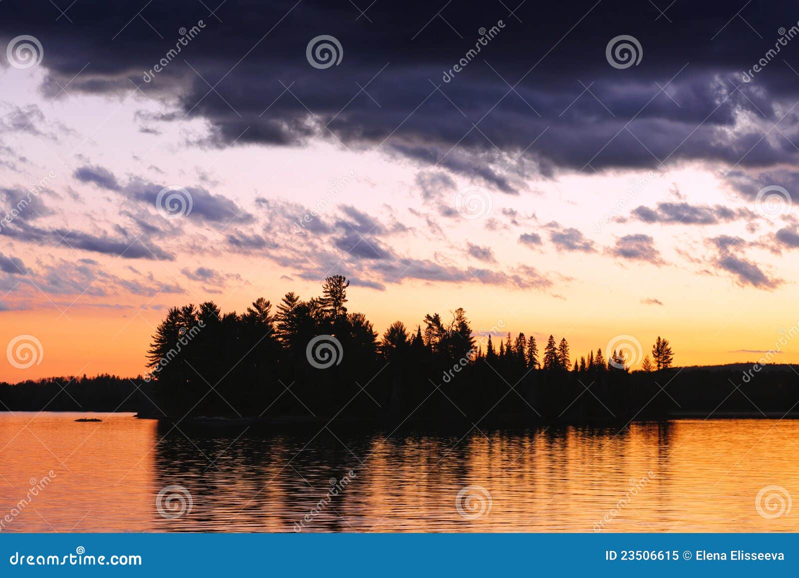 Dramatic sunset at lake stock image. Image of breathtaking - 23506615