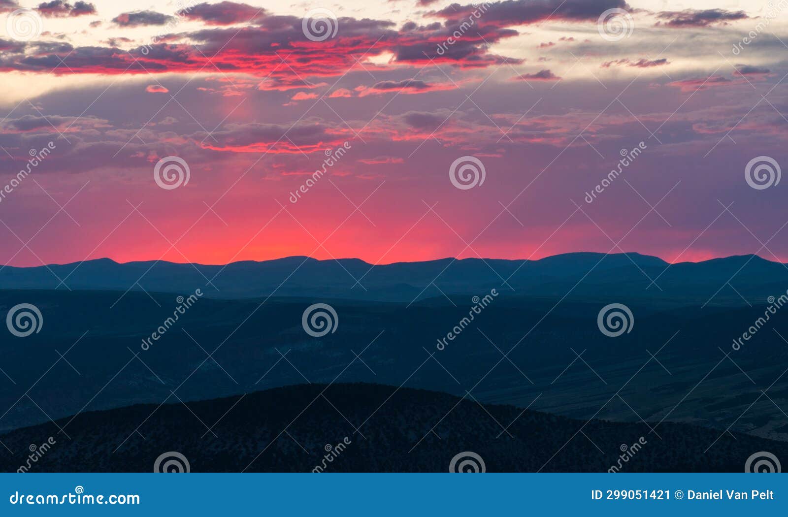 Dramatic Sunset Over Tranquil Mountain Landscape Stock Image - Image of ...