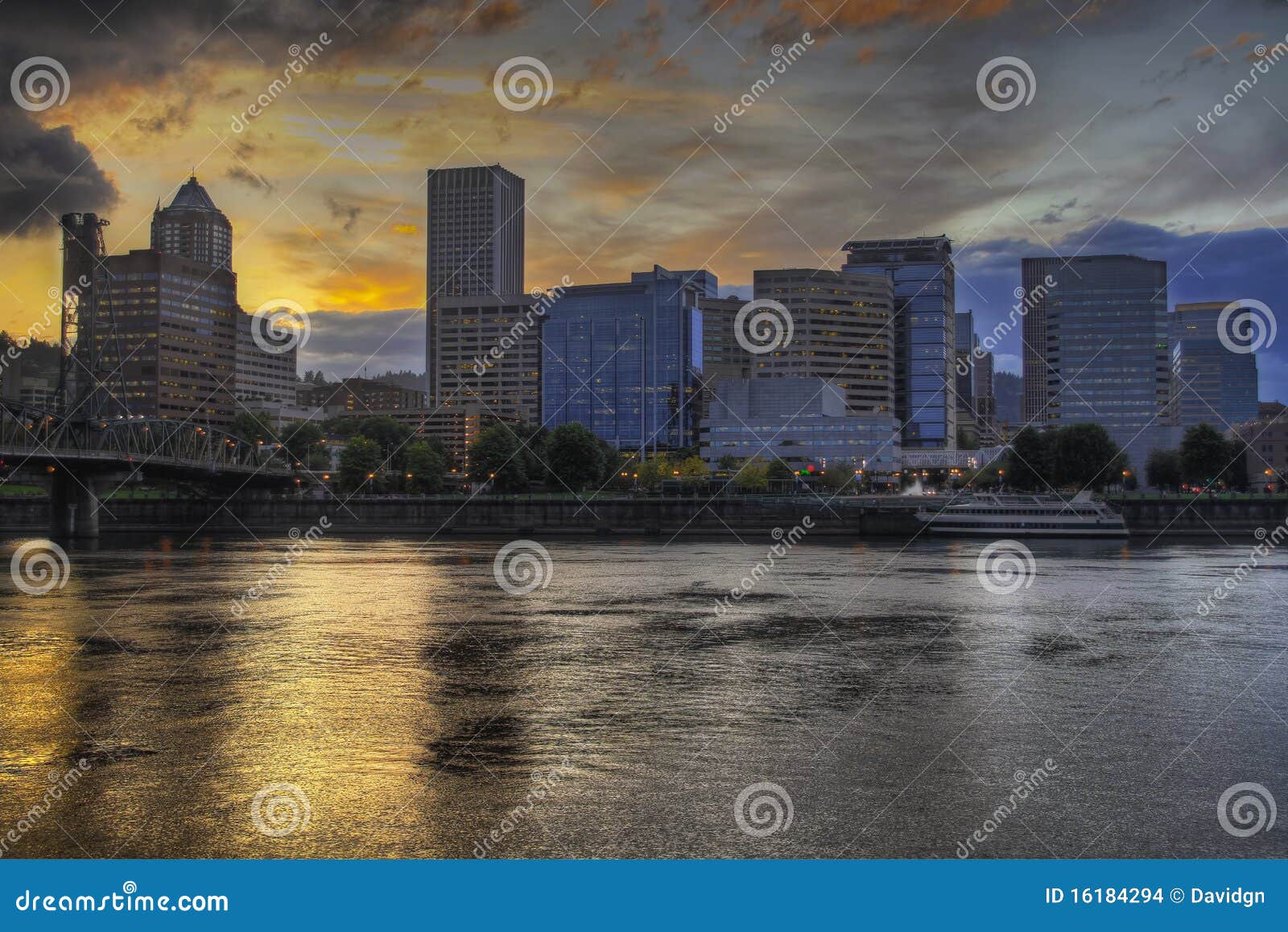 Dramatic Sunset Sky Over Portland Skyline 2 Stock Photo - Image of ...