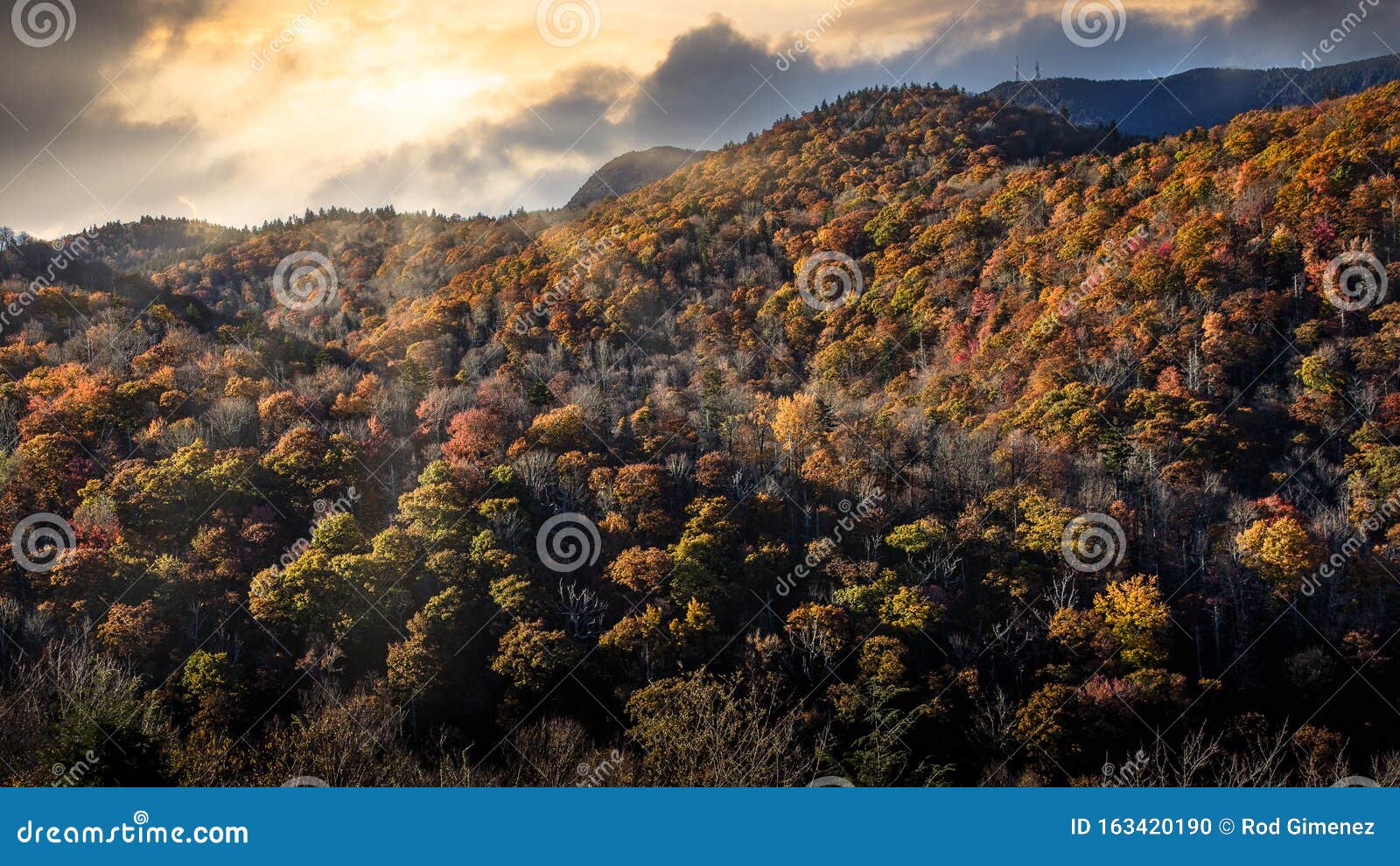 Dramatic Sunset with Sun Rays in Blue Ridge Parkway Stock Photo - Image ...