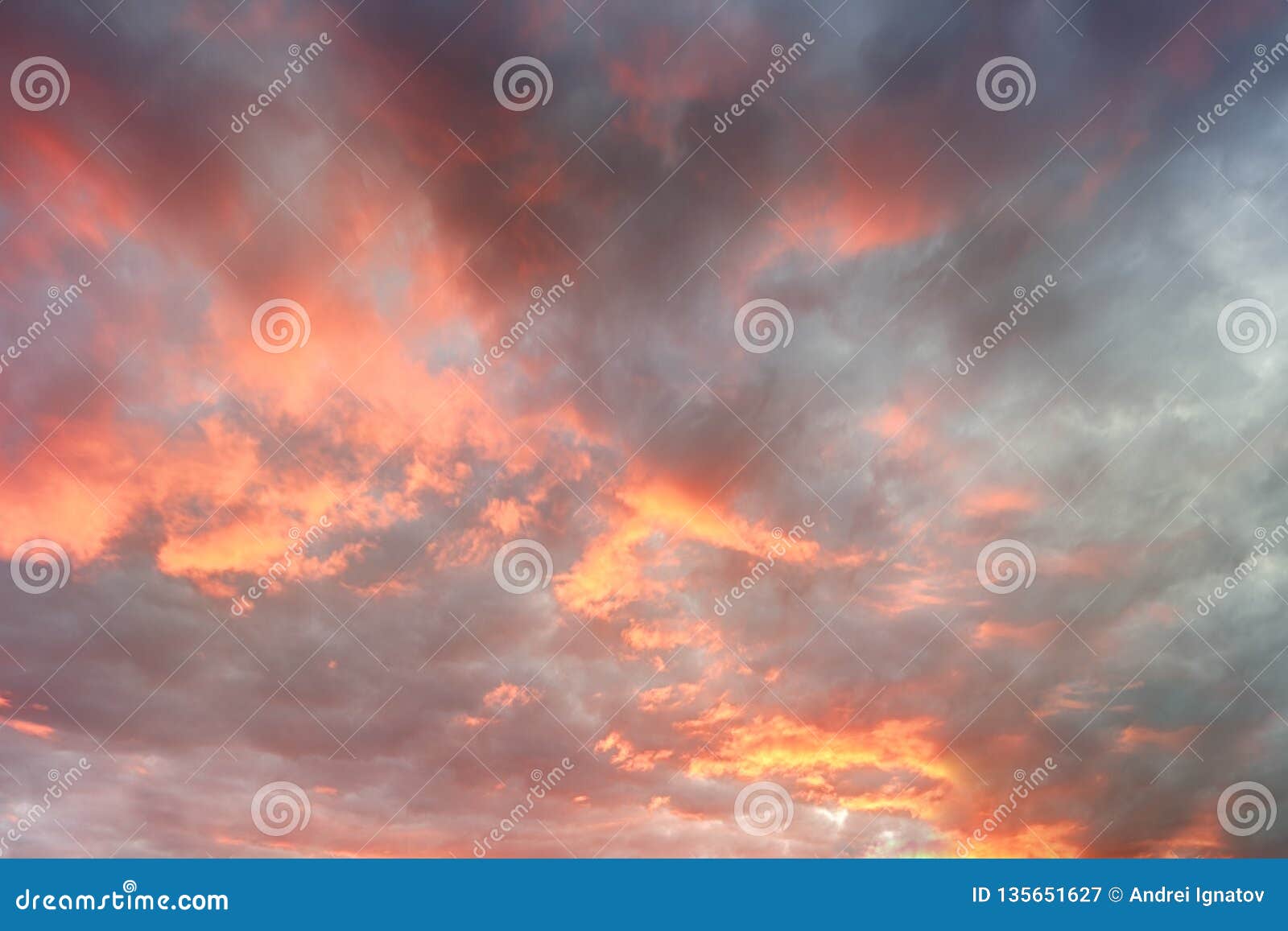 Dramatics Sunset Sky for Background. Dramatic Sunset Sky with Clouds ...