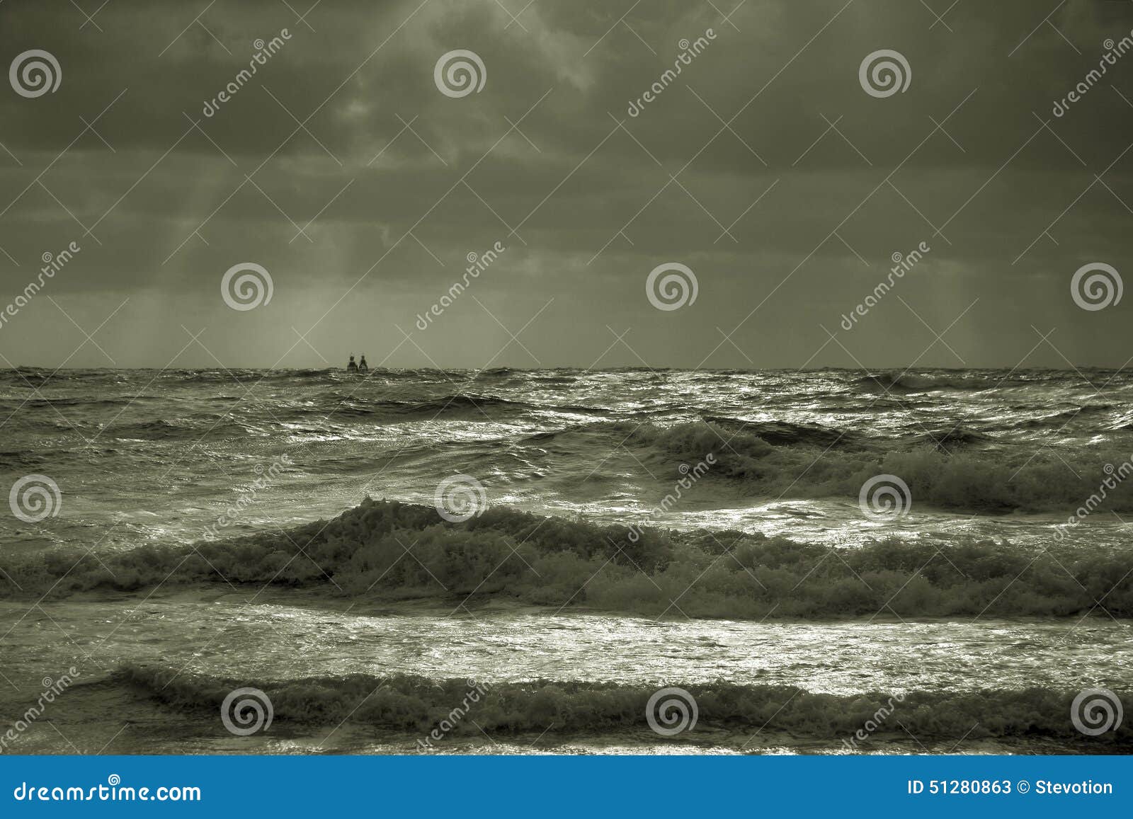 Dramatitic backlit sea stock image. Image of dune, holland - 51280863