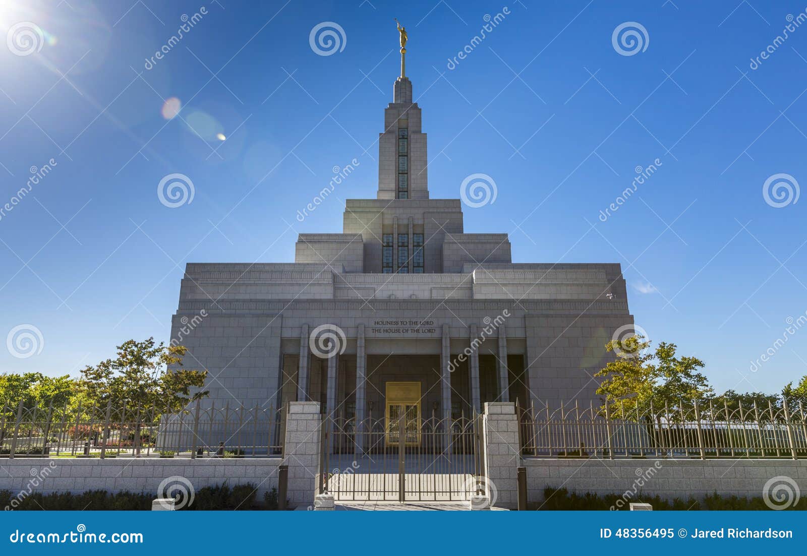 Draper Utah, LDS Temple stock image. Image of gold, left - 48356495