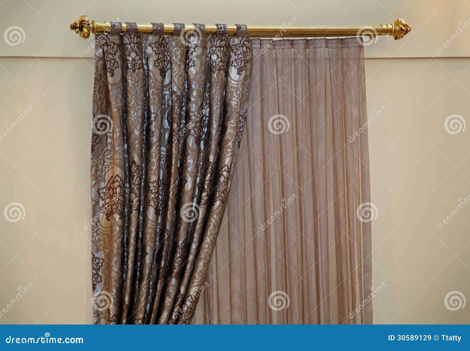 Drapiert stockbild. Bild von trennvorhang, gestänge, muster - 30589129