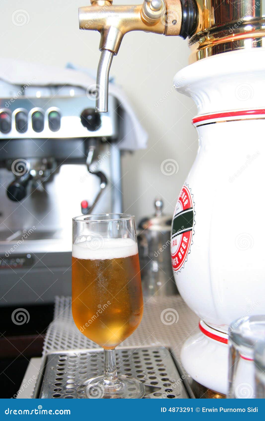 Draught beer stock image. Image of alcohol, alcoholic - 4873291