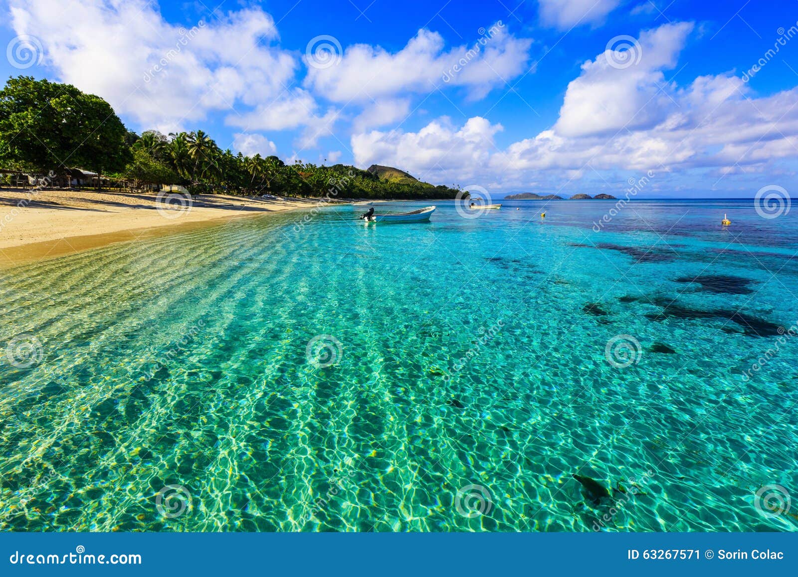Dravuni-Insel, Fidschi stockbild. Bild von horizont, szenisch - 63267571