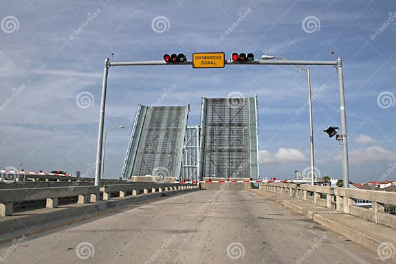 Draw bridge up stock photo. Image of counterweight, draw - 898066