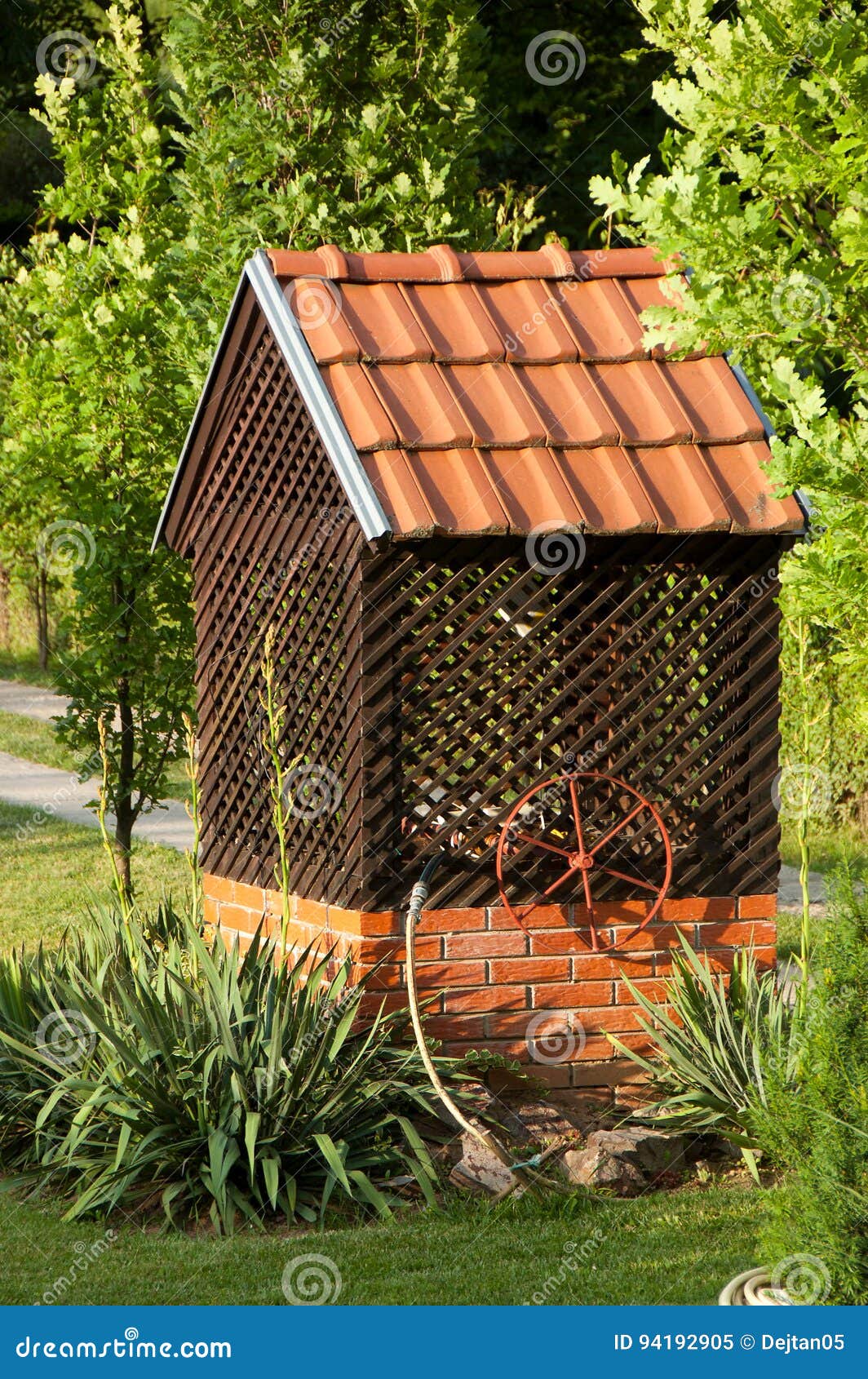Draw well and house stock image. Image of building, historic - 94192905